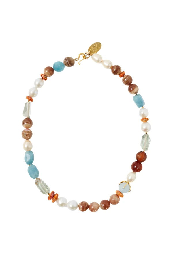 Maren Necklace – Edit by Elaine Turner