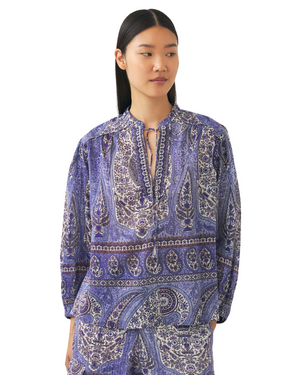 Antik Batik – Edit by Elaine Turner